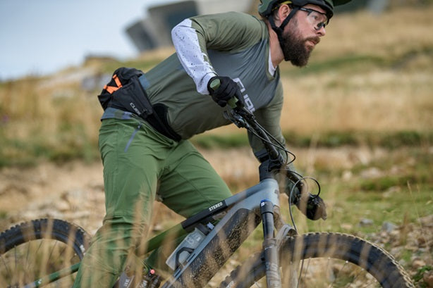 Vêtements Cube - vêtements de cyclisme pour femmes et hommes & bikester.fr